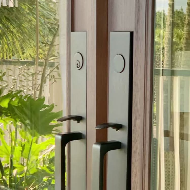 Emtek Moderno Style Tubular Front Door Lock Set | Modern & Versatile ...